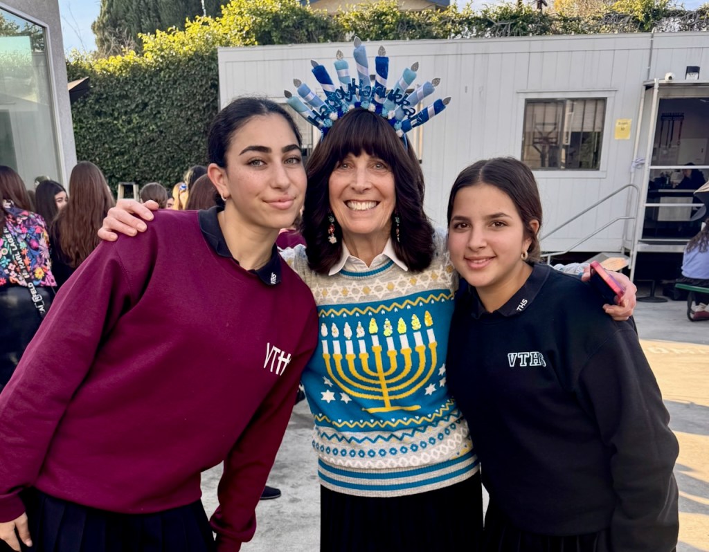 Chanukah Fun at the Girls Division – VTHS