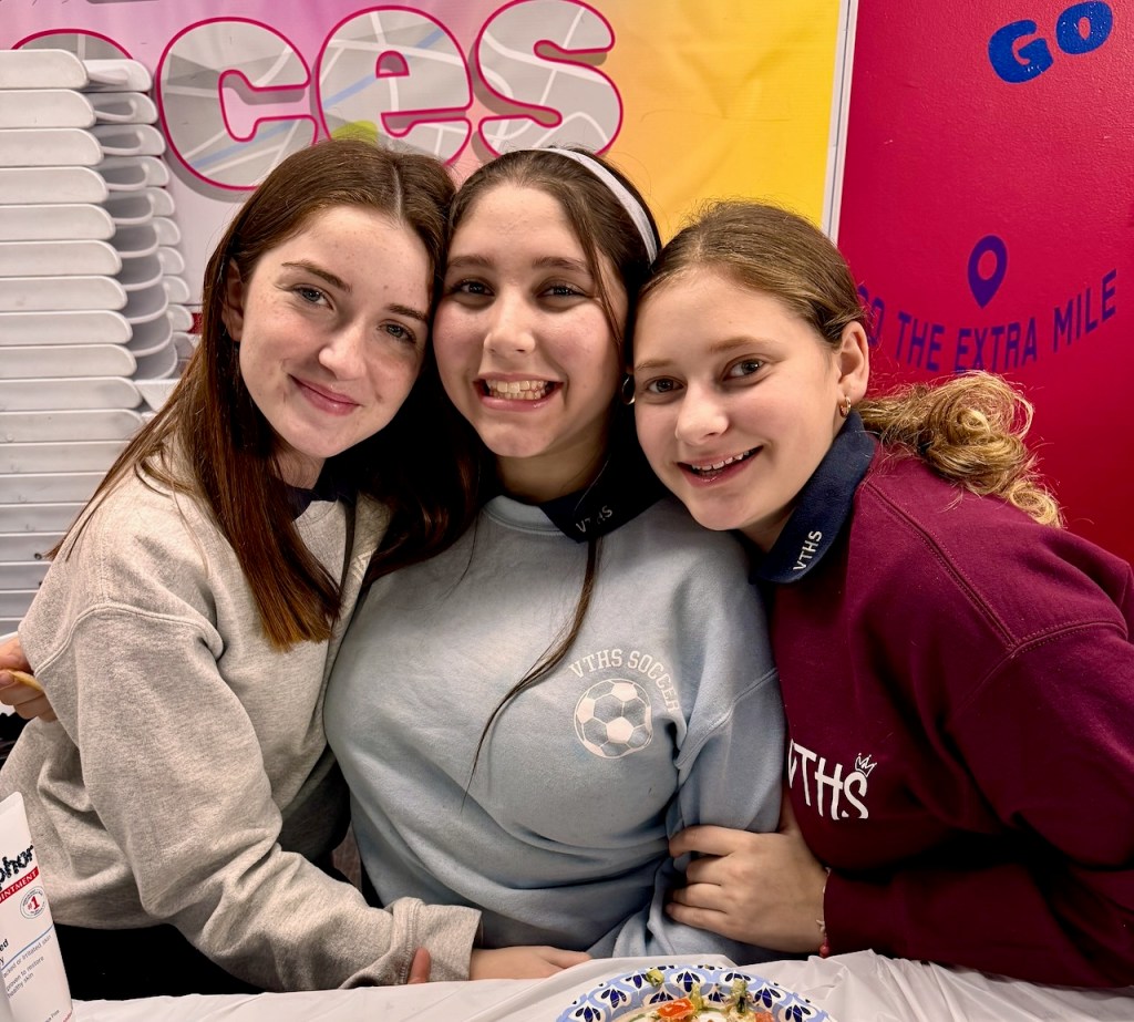 Chanukah Fun at the Girls Division – VTHS