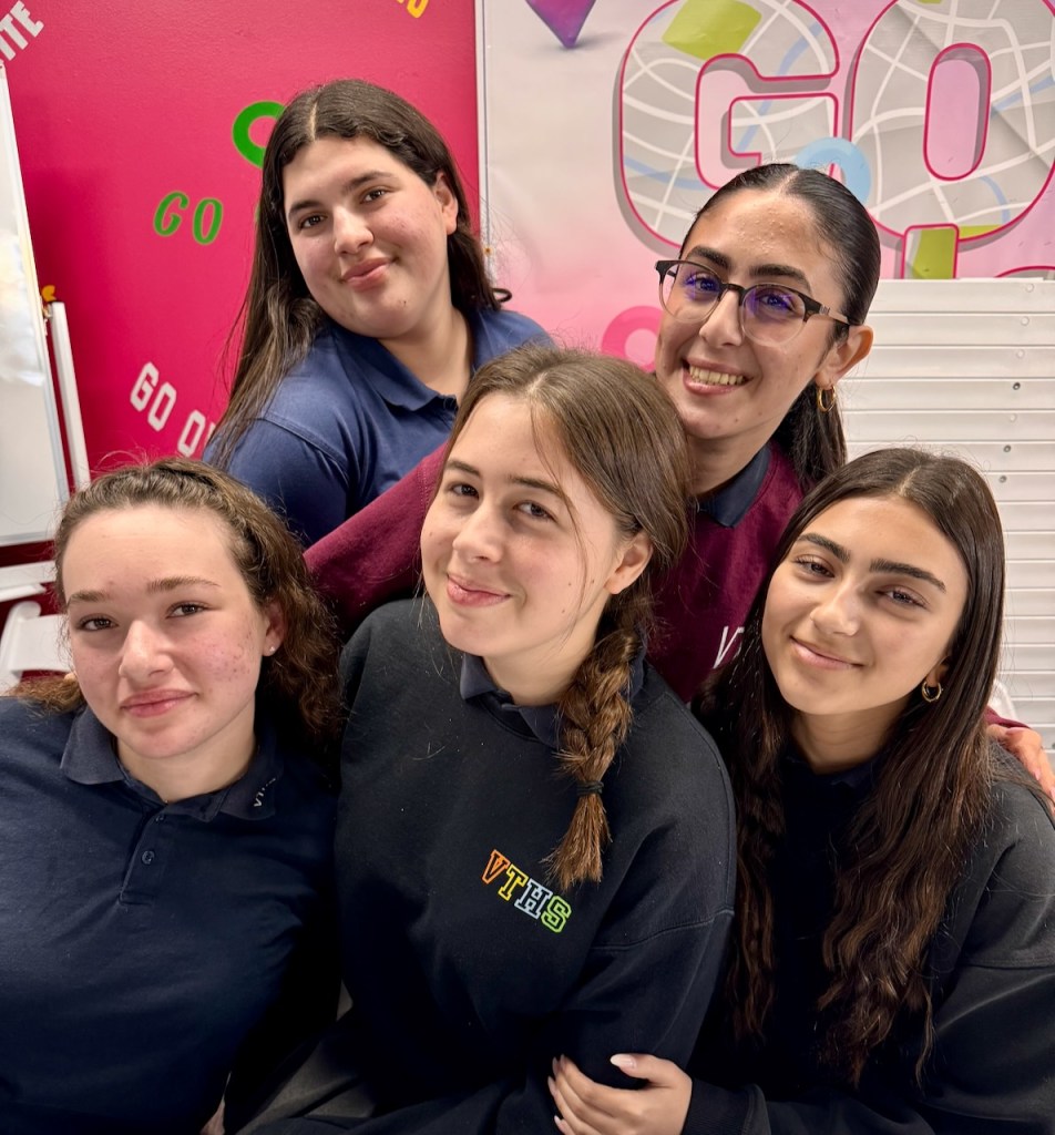 Chanukah Fun at the Girls Division – VTHS