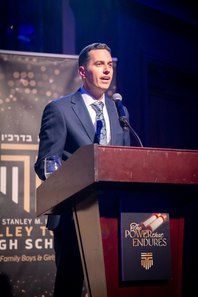 Dinner 2025 Pictures – VTHS